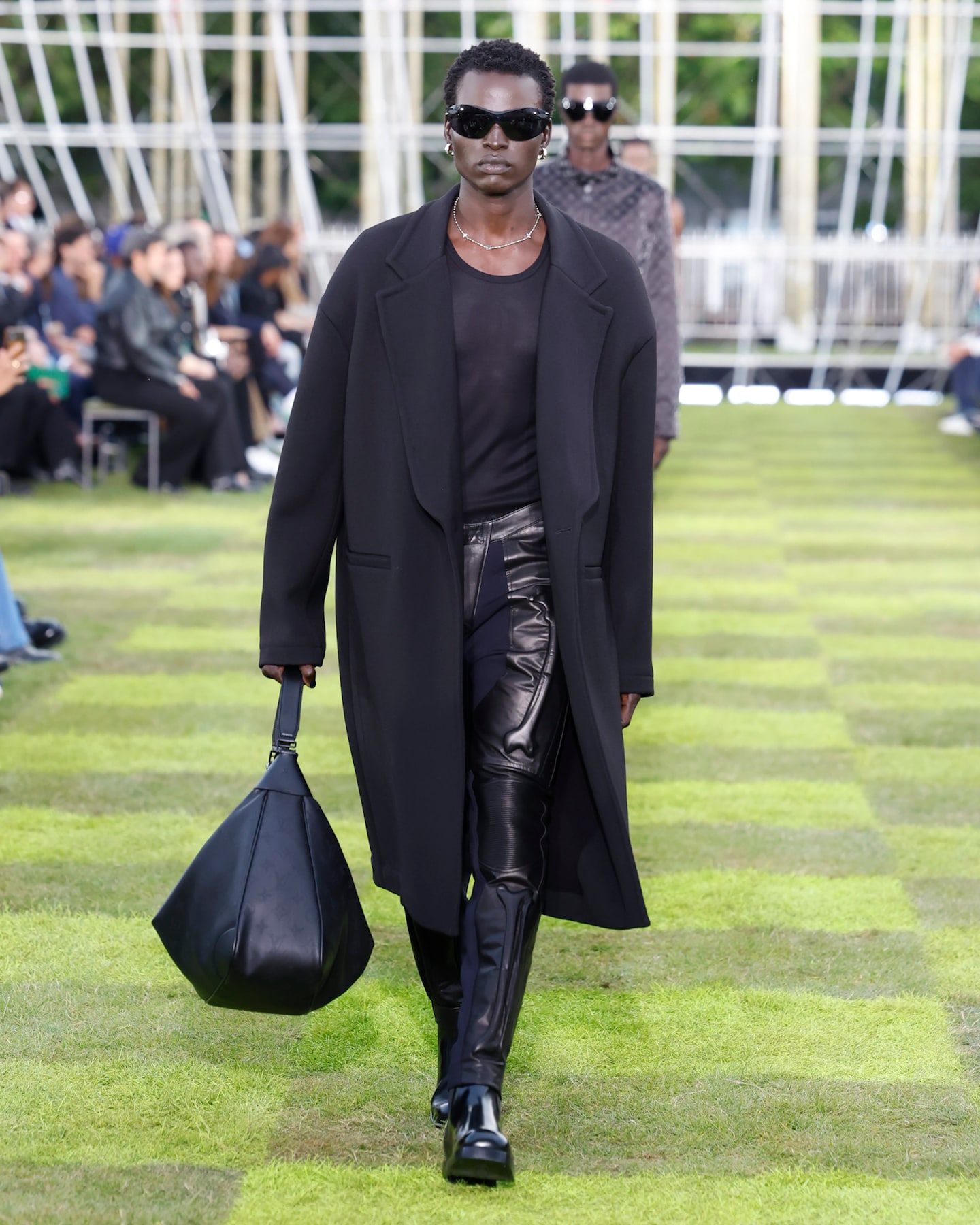 Défilé Homme Printemps-Été 2025 | LOUIS VUITTON