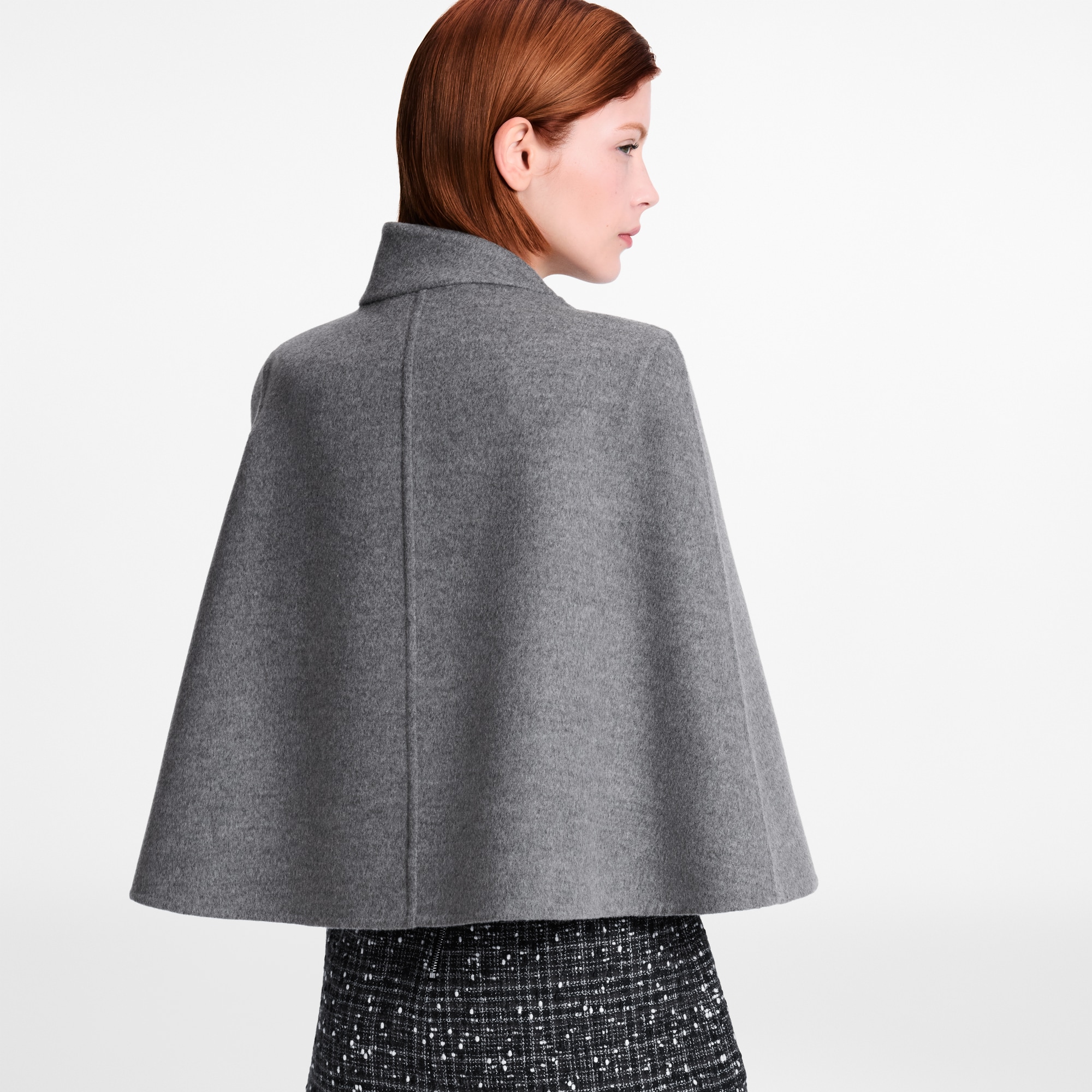 Cape à col asymétrique - Prêt-à-porter de luxe | Femme | LOUIS VUITTON