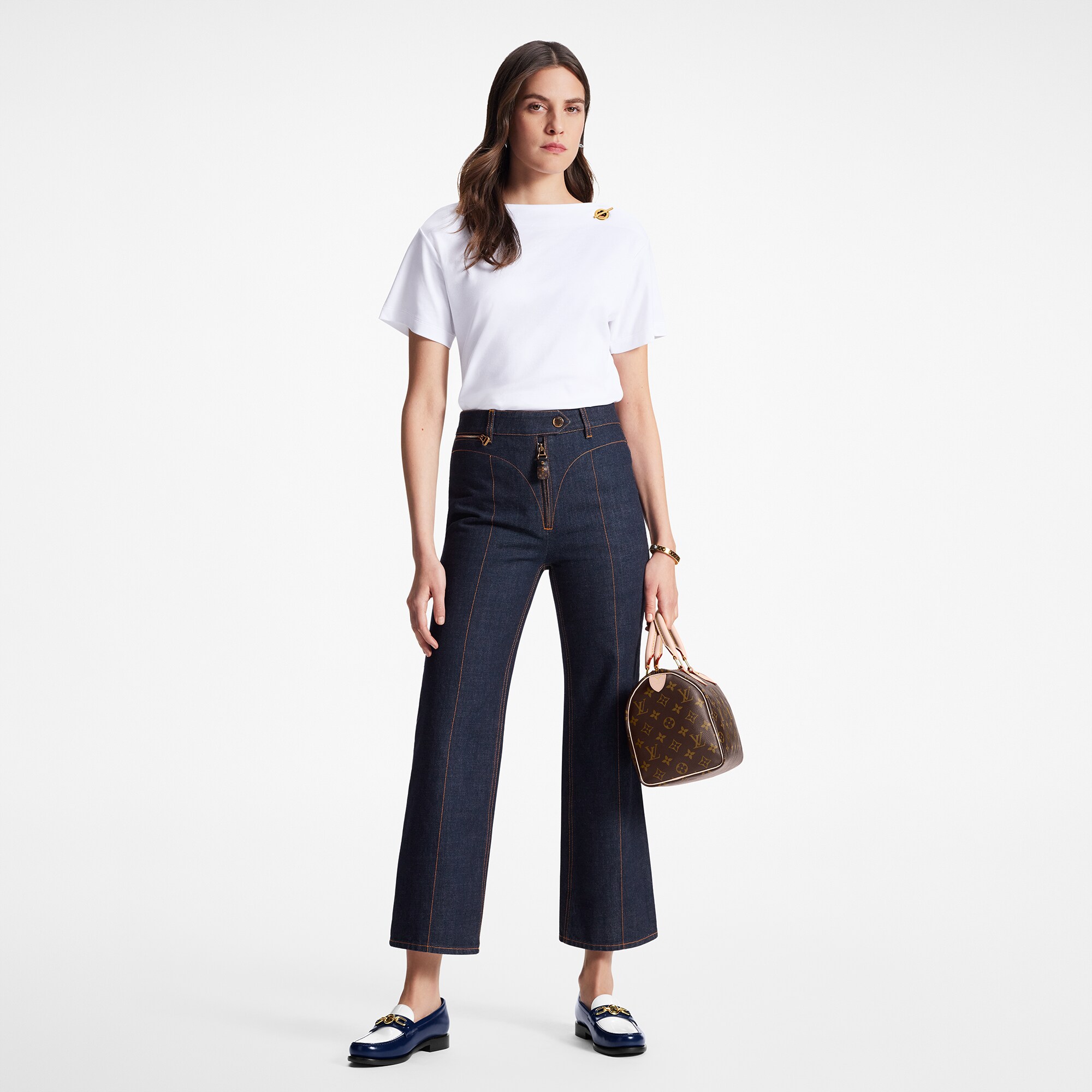 Jean court bleu indigo - Prêt-à-porter de luxe | Femme 1ABBPR | LOUIS ...